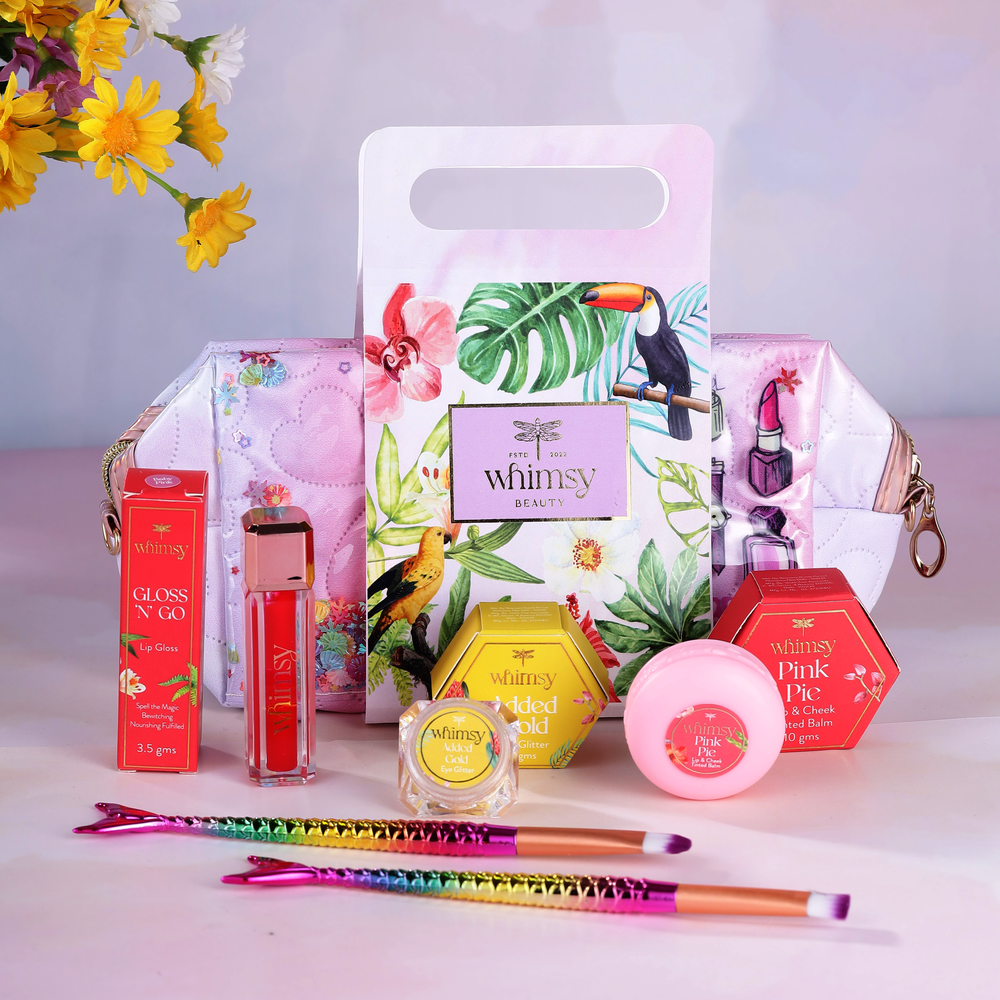 Shop the Latest Master Makeup Kits Collection from WhimsyIndia